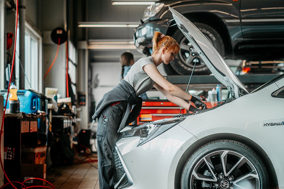 KEUSCH | Tulln - Autohaus & Werkstatt - Toyota & Lexus | Keusch